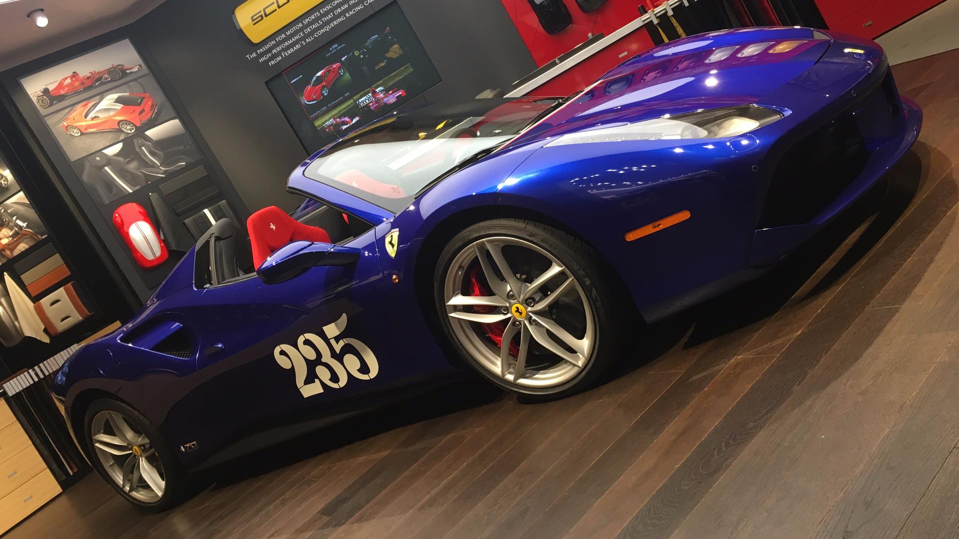Ferrari 488 Spider 70 Aniversario, expuesto en Frankfurt