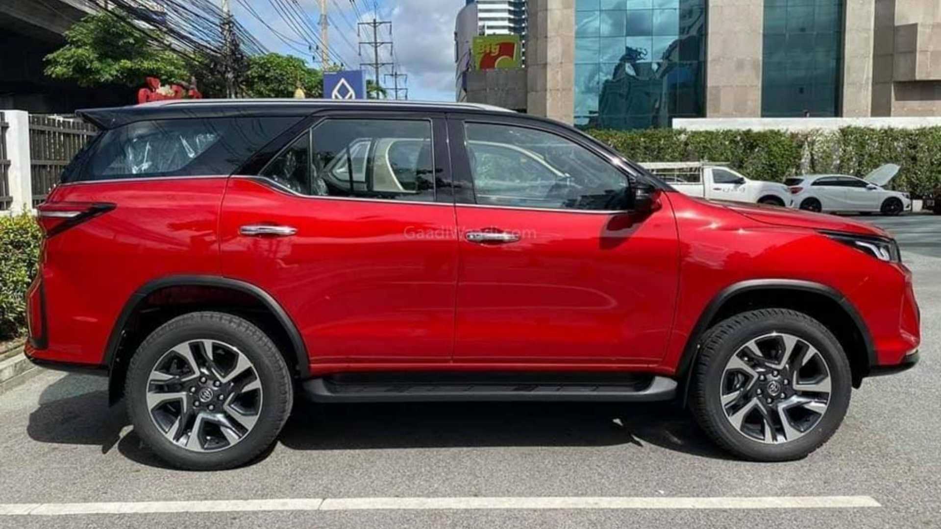 Novo Toyota SW4 2021: fotos ao vivo detalham versão esportiva Legender