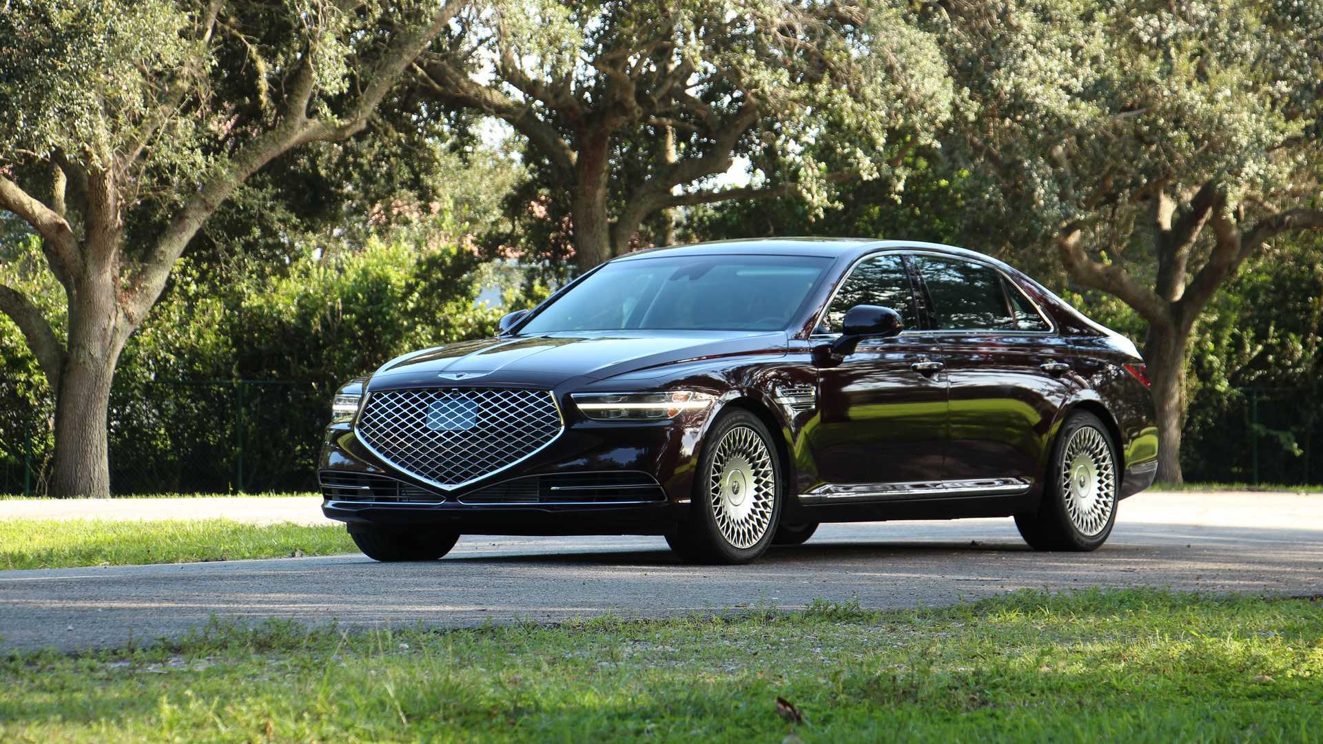2020 Genesis G90 3.3T Review: Bold For Your Buck