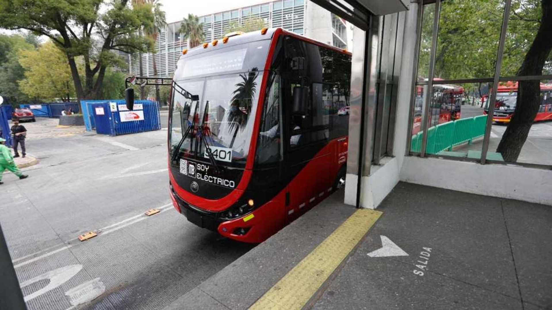 Ciudad de México: Ya rueda el primer Metrobús eléctrico