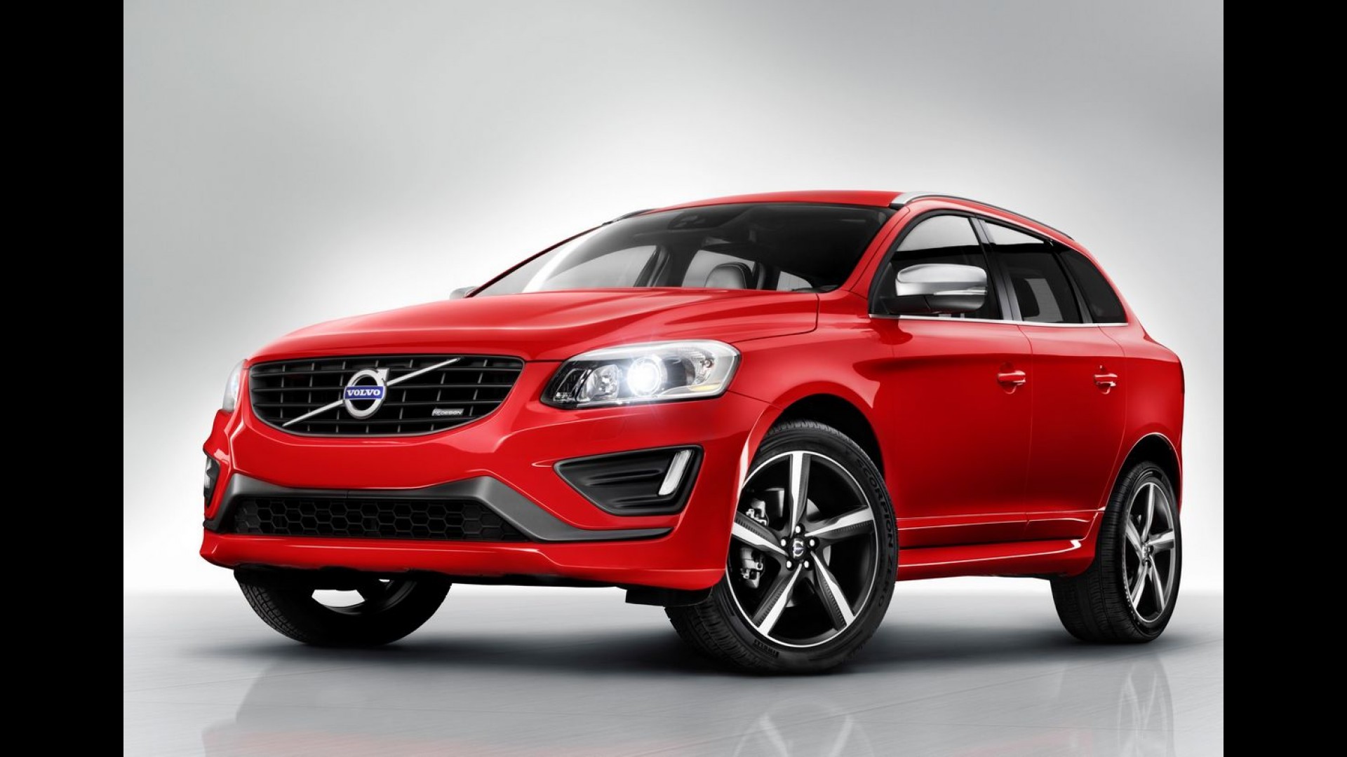 Volvo: novo motor T6 Drive-E de 306 cv chega à linha 60 R-Design