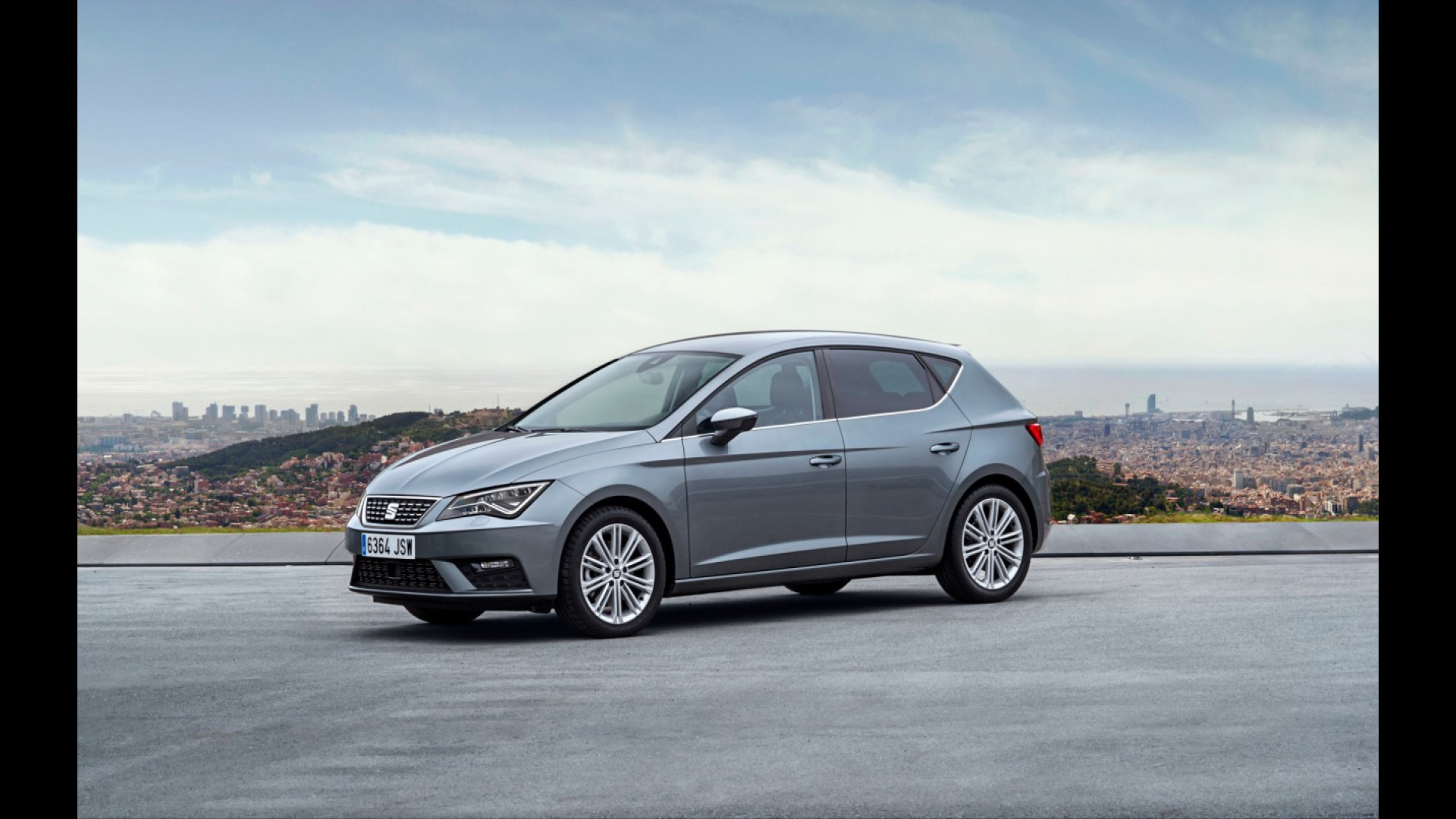 Seat Leon, con il restyling arriva l'allestimento Excellence