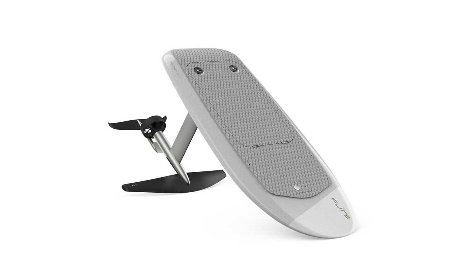 Fliteboard: Cooles Surfbrett mit Elektro-Antrieb