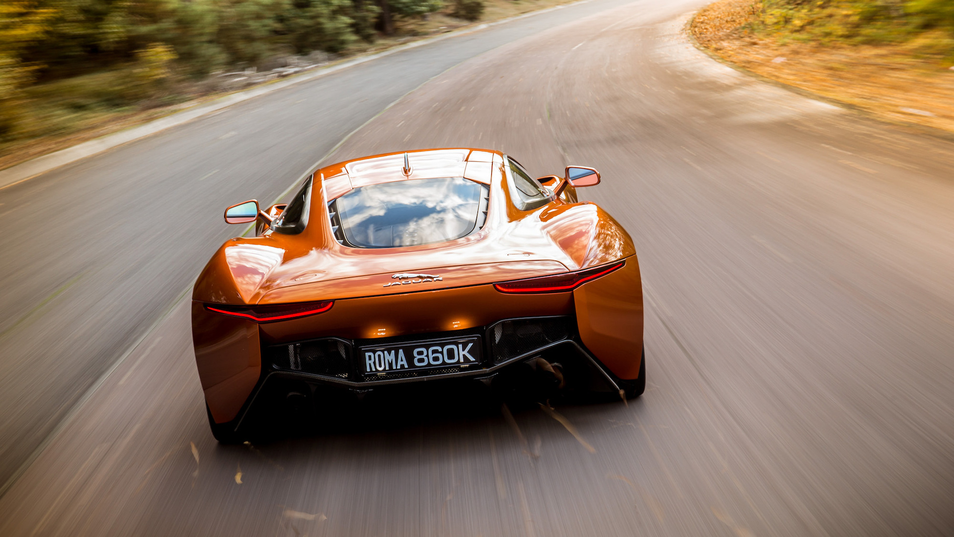 Au volant des bolides de Spectre