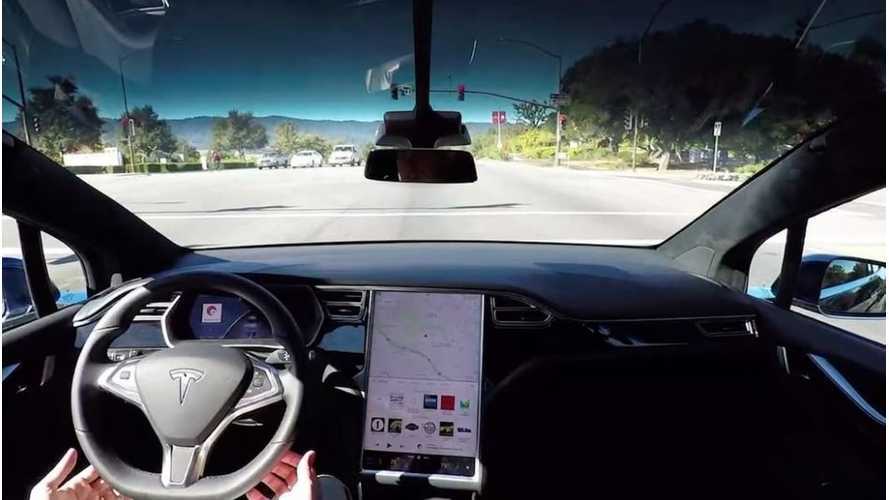 Tesla Model Y Full Self-Driving Package Vs Terrible Rush-Hour Traffic