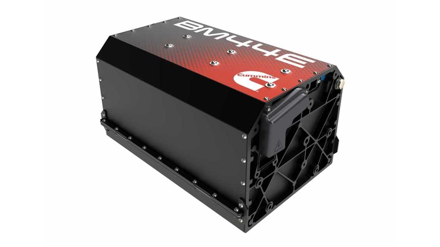 Cummins Reveals New Lithium-Ion Battery Lineup