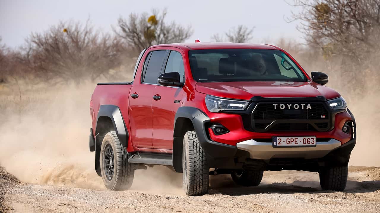 Toyota Hilux 48V y GR Sport II 2025: probamos los pick-up japoneses