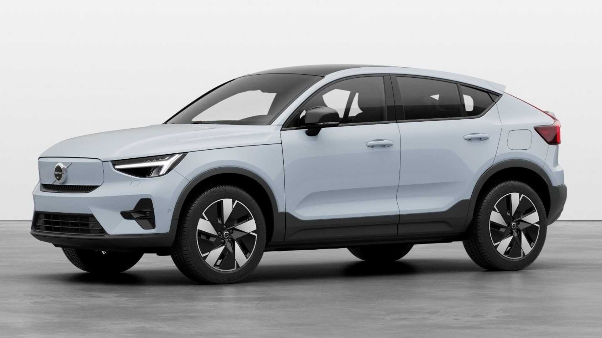 Volvo XC40 e C40 Recharge recebem tração traseira e autonomia de até 530 km