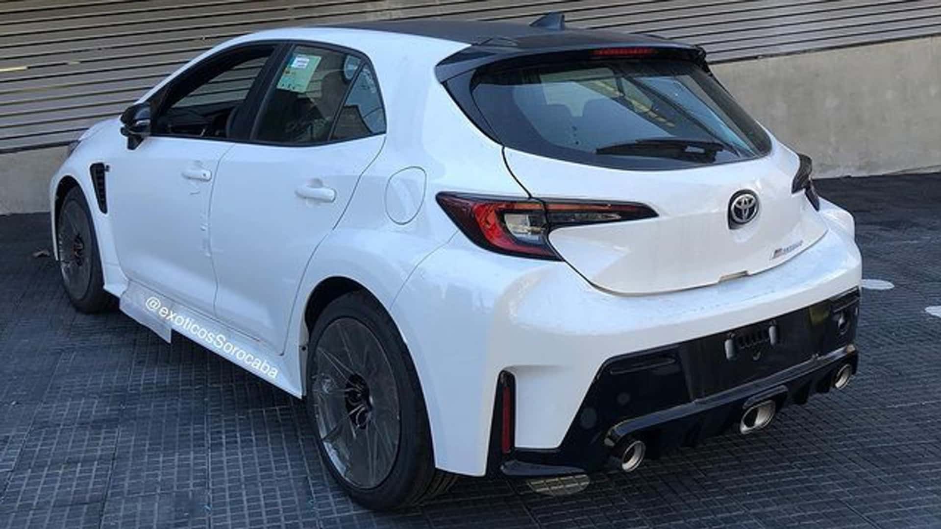 Flagra: Toyota GR Corolla já está no Brasil e tem versão exclusiva para cá