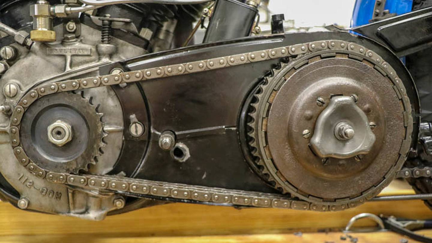 How it Works: The Motorcycle Clutch