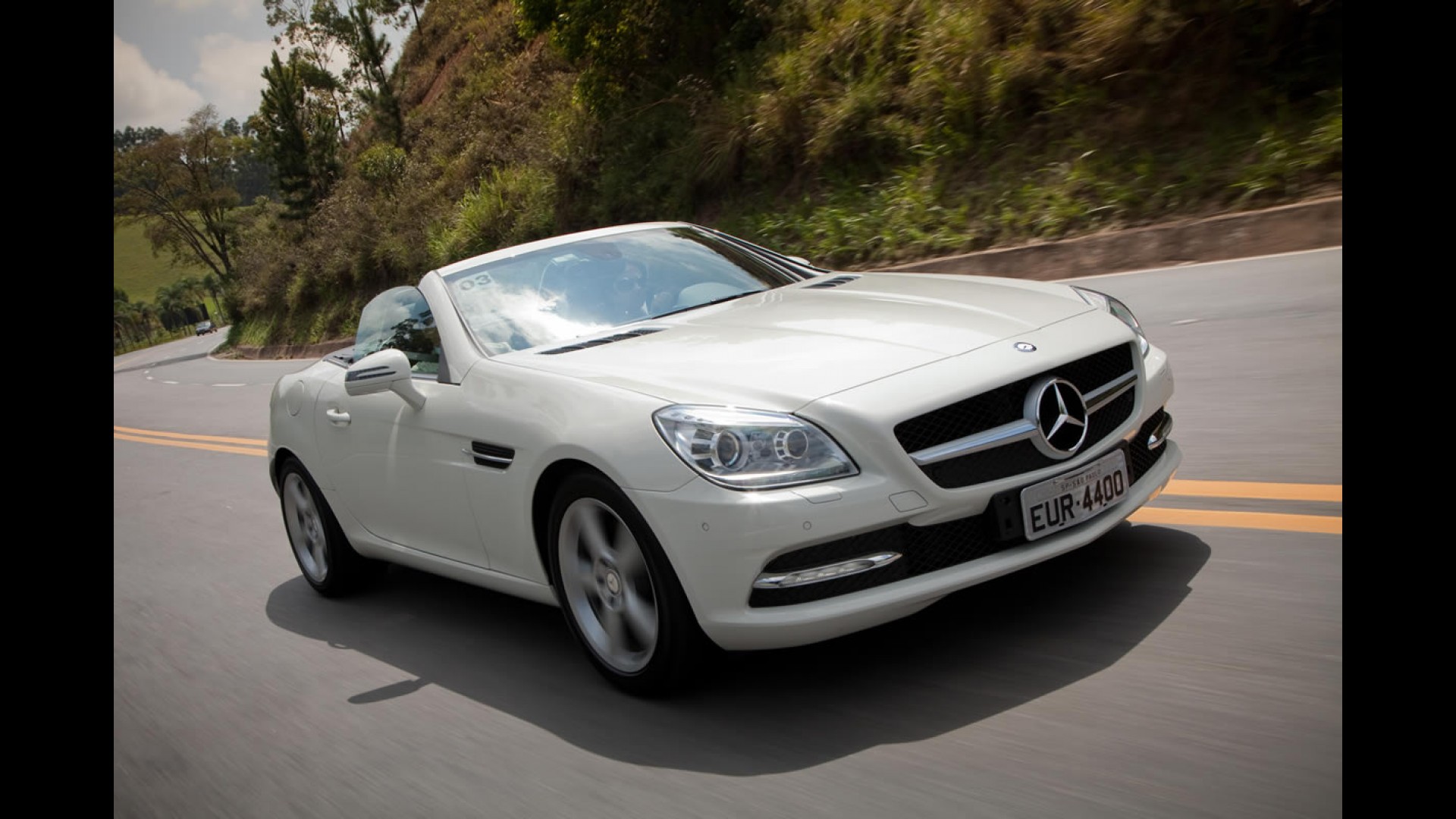 Mercedes lança o SLK 250 no Brasil por R$ 249.900 - Roadster acelera de ...
