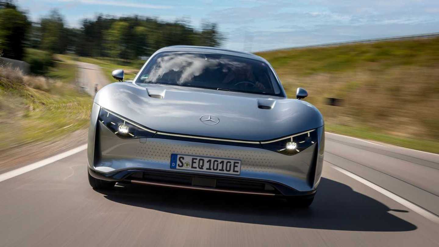 Mercedes-Benz Vision EQXX First Drive: The Rest Of The World Wears ...