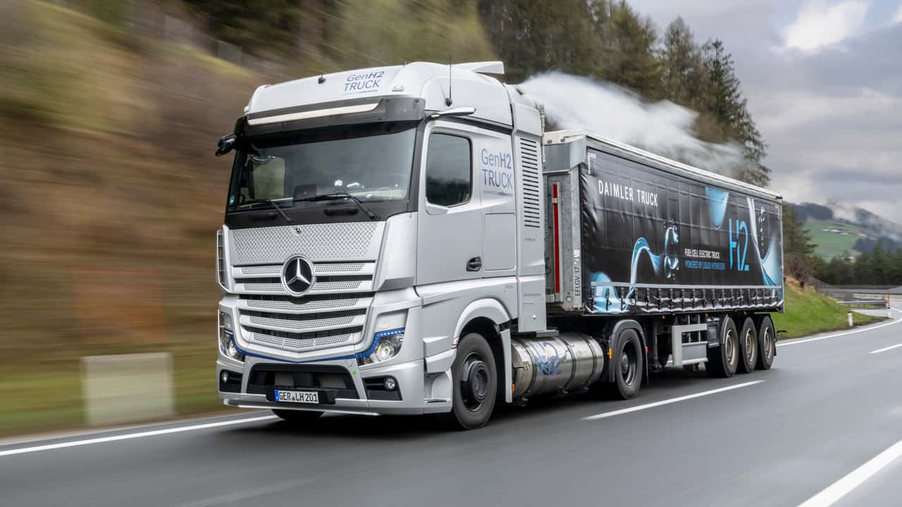 Daimler Truck, la prima flotta di Mercedes GenH2 Truck arriva nel 2024