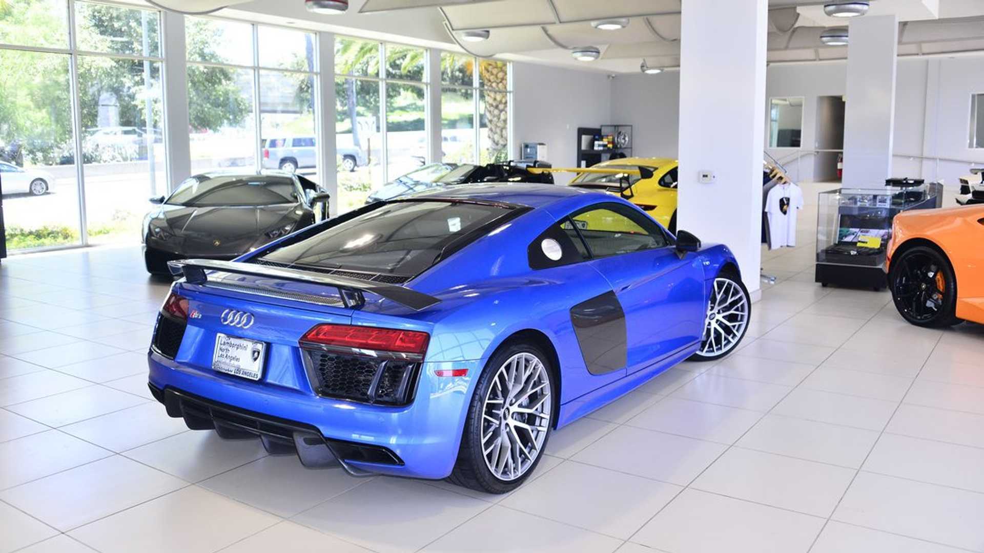 Add This 2017 Audi R8 V10 Plus To Your Collection For Under $150K ...