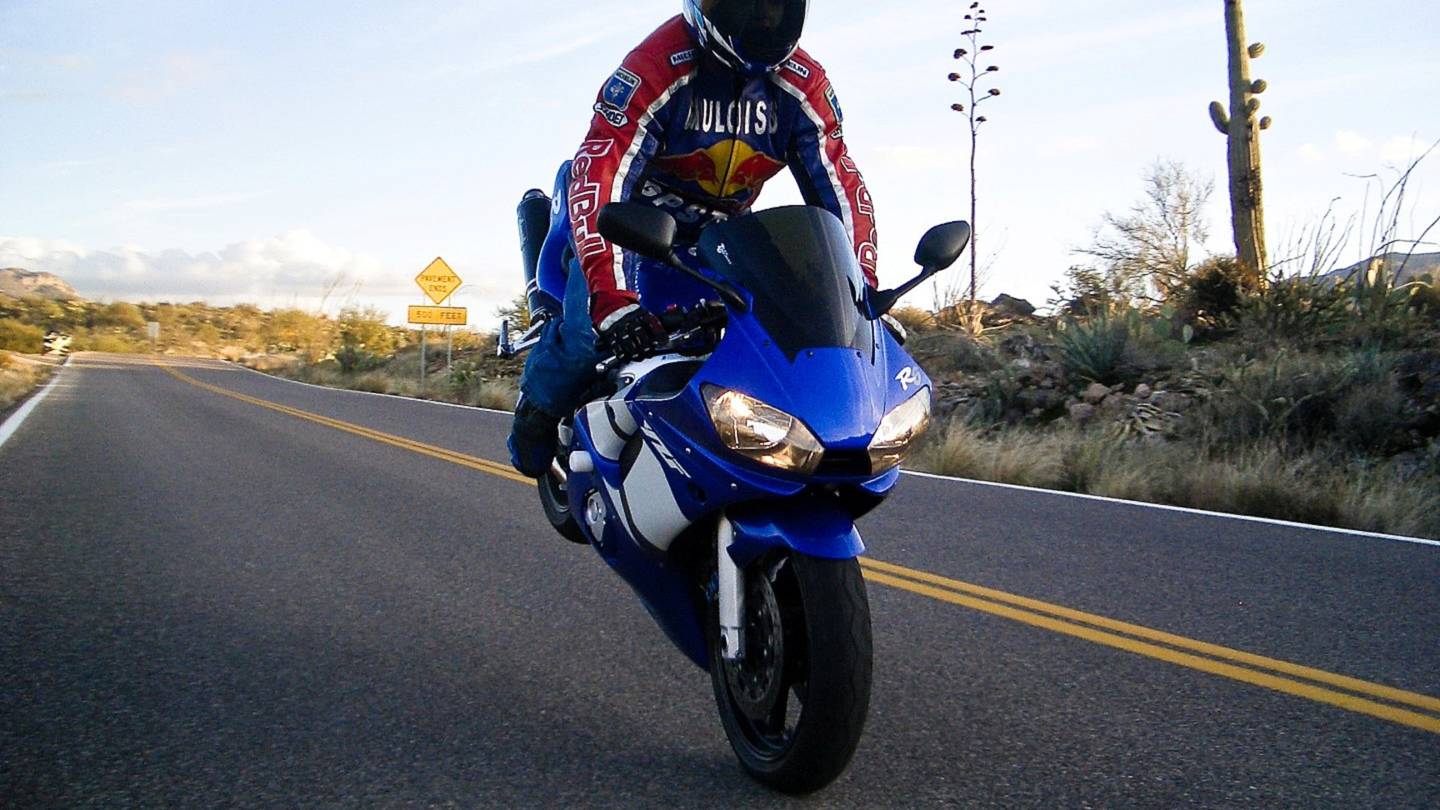 4 Reasons Ex-Stunters Are Better Riders
