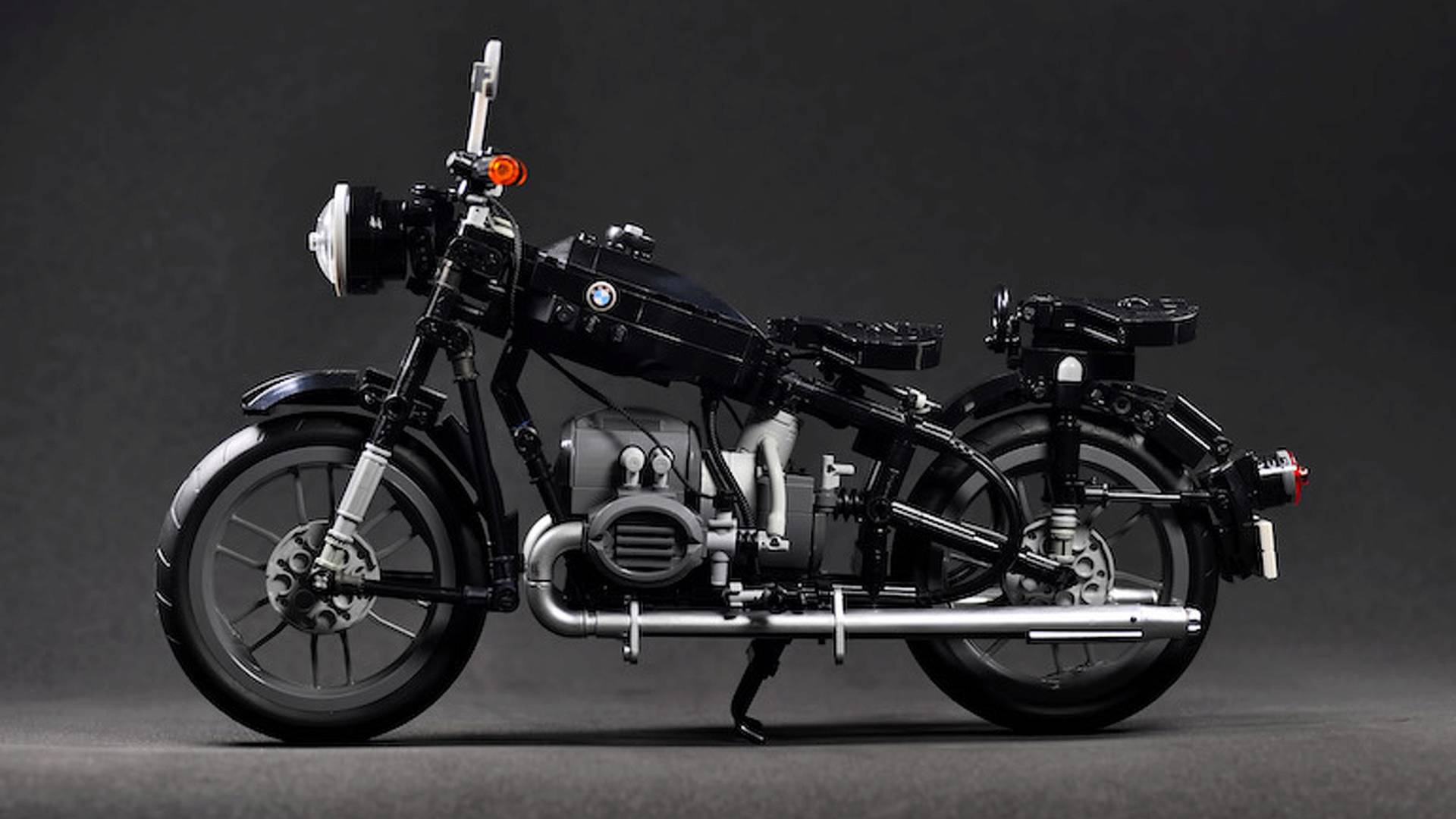 LEGO Encourages BMW Build