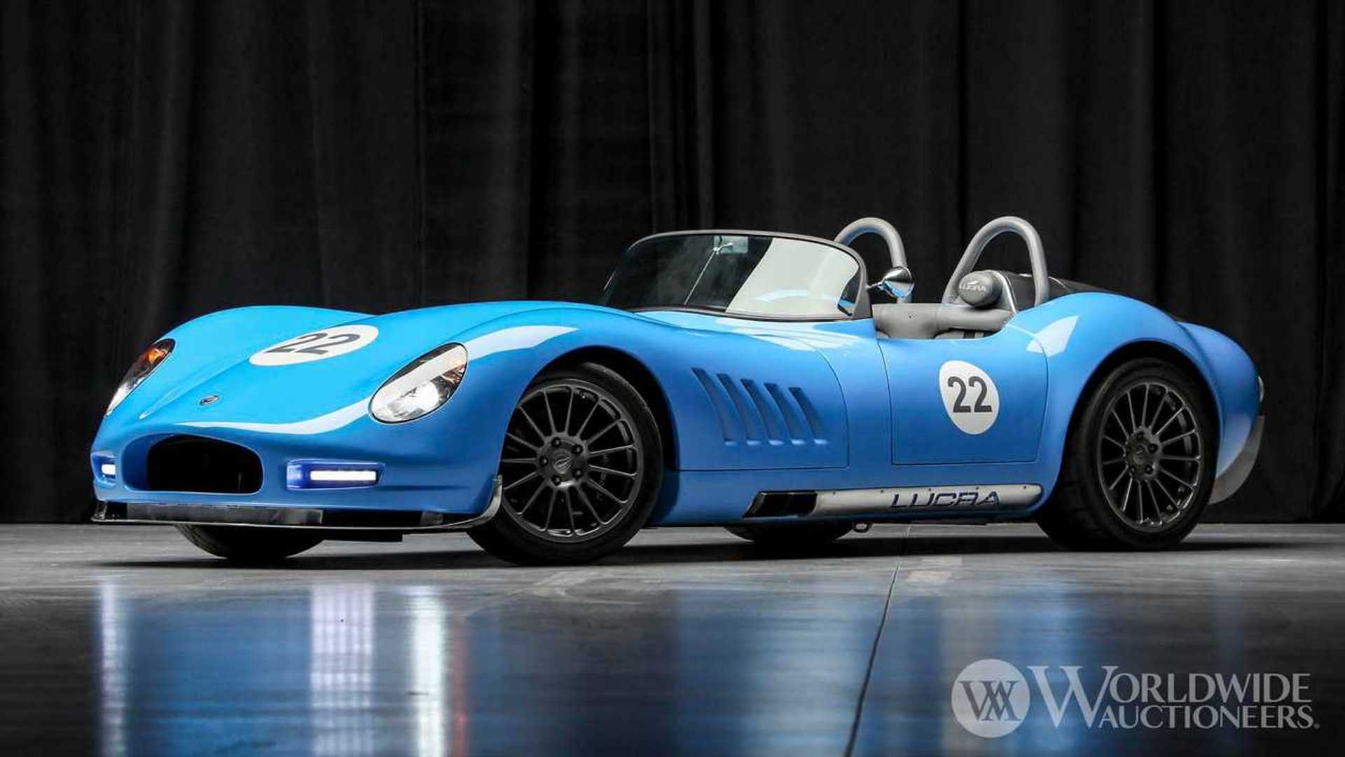 Este rápido y exclusivo Lucra LC470 Roadster está a la venta