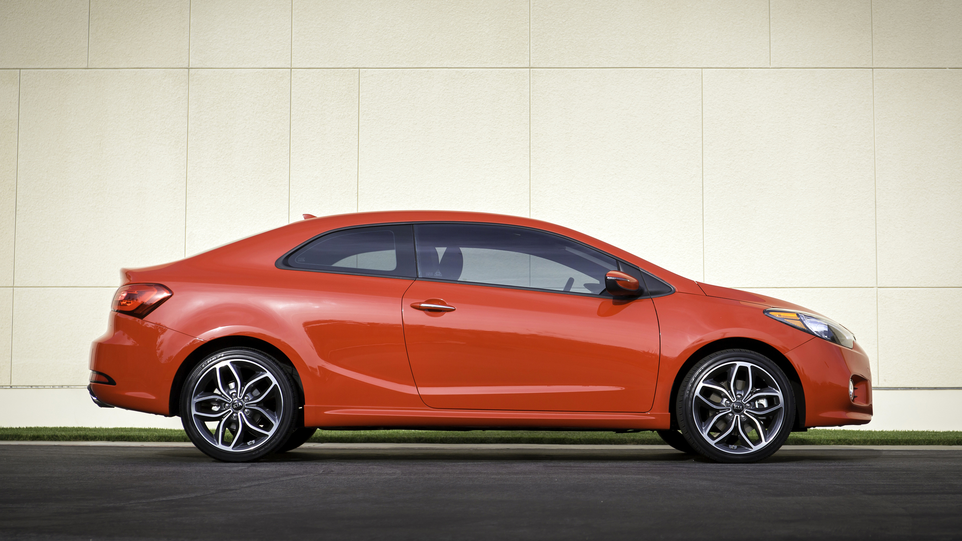 Kia Koup News und -Tests | Motor1.com