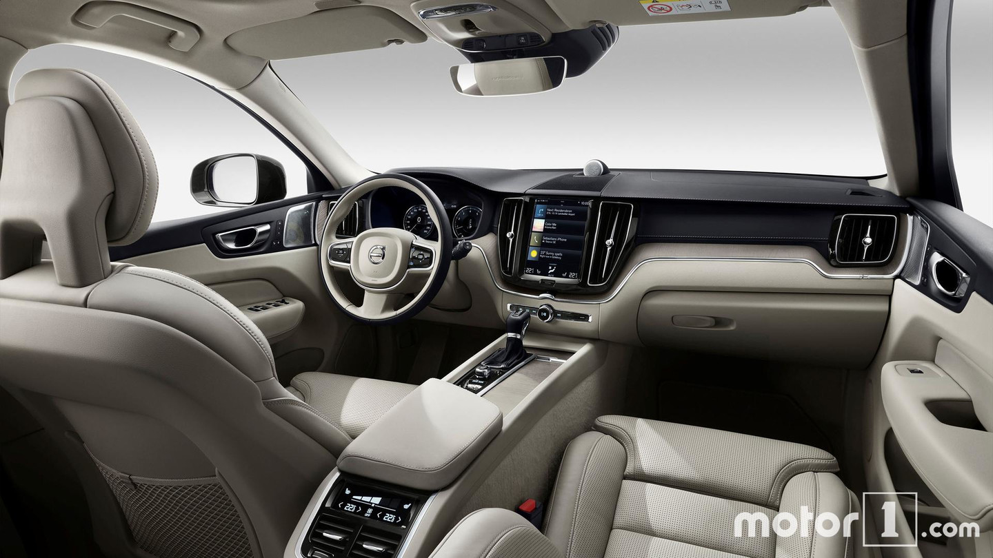 Volvo XC40 vs. XC60: How The New, Little Swede Stacks Up