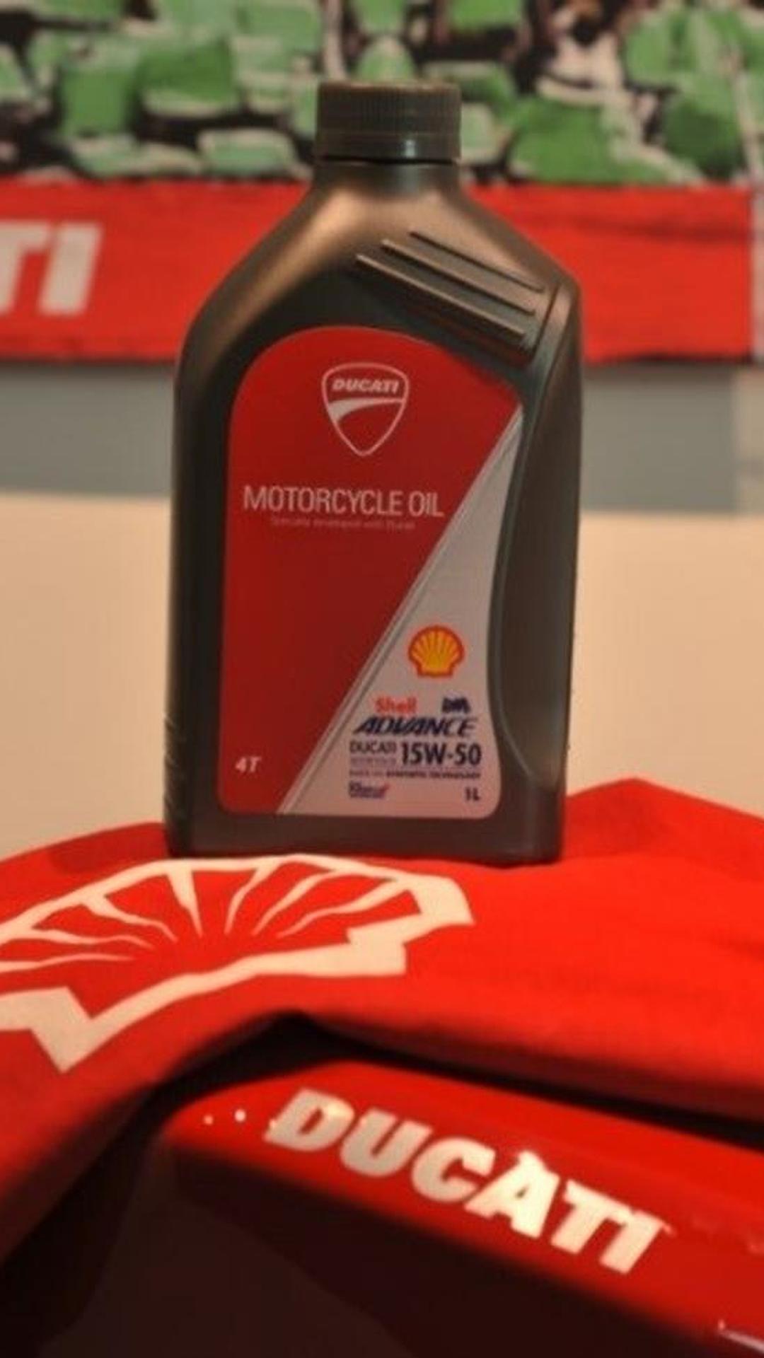 Ducati y Shell amplían su colaboración y lanzan Shell Advance Ducati