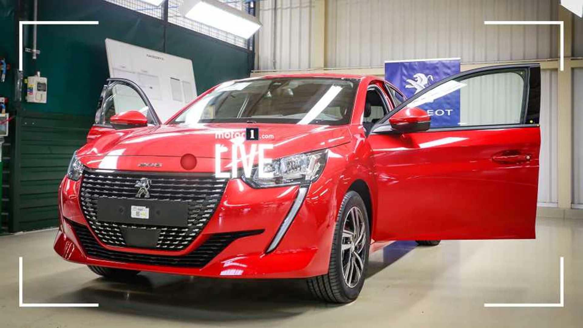 Nuova Peugeot 208, eccola dal vivo