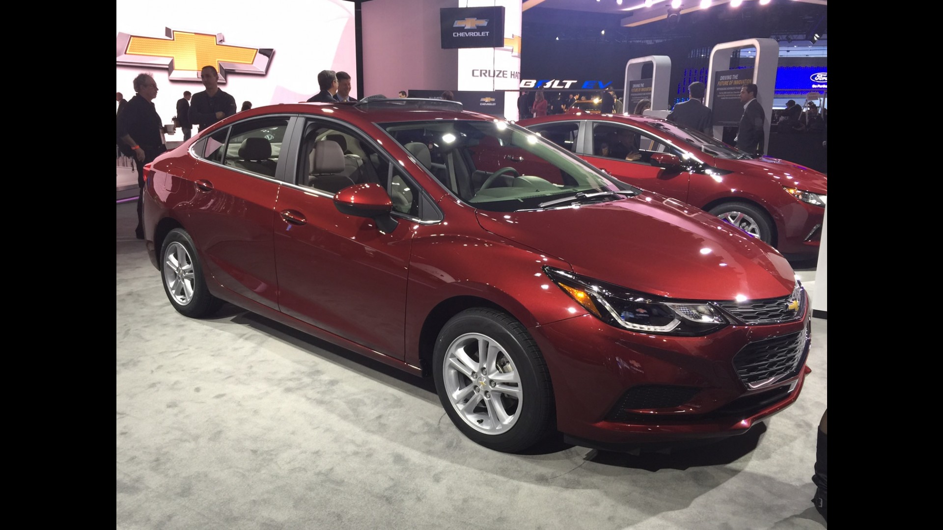 Com motor 1.4 turbo, novo Cruze é o mais econômico do segmento