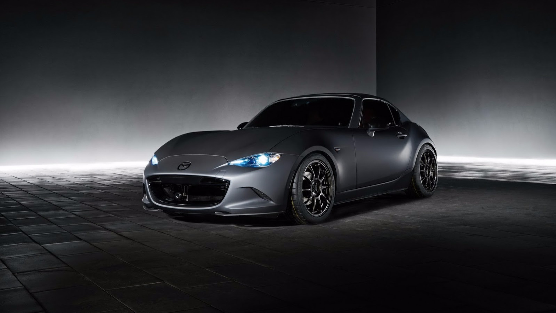 SEMA Show 2016 - Mazda présente les MX-5 RF Kuro et Speedster