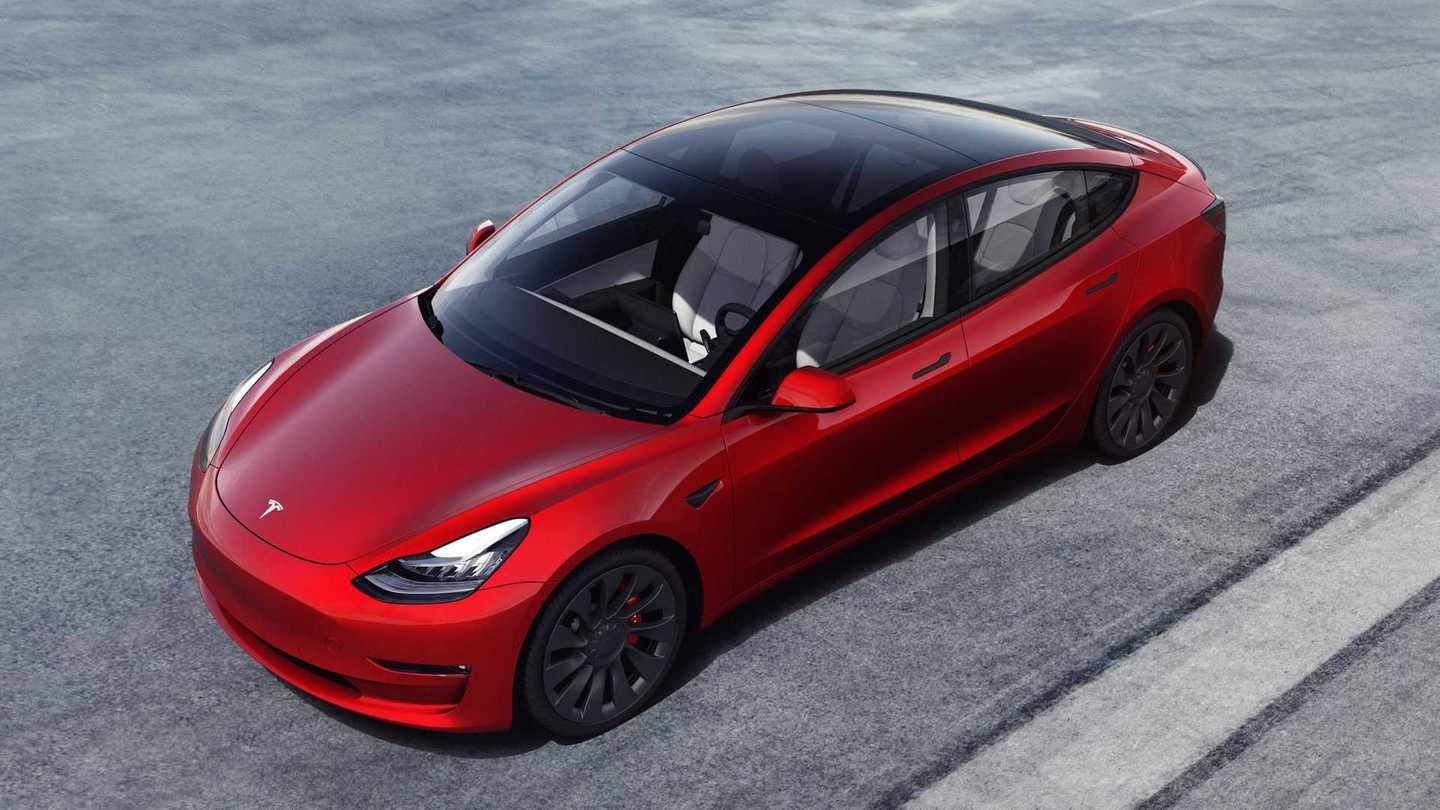 Bjørn Nyland Checks Out Polestar 2 SR FWD Range: Almost Matches Tesla