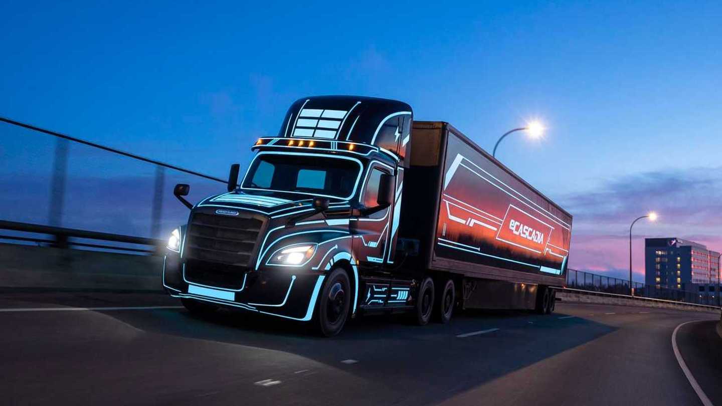 Daimler Truck And CATL Expand Global Battery Partnership