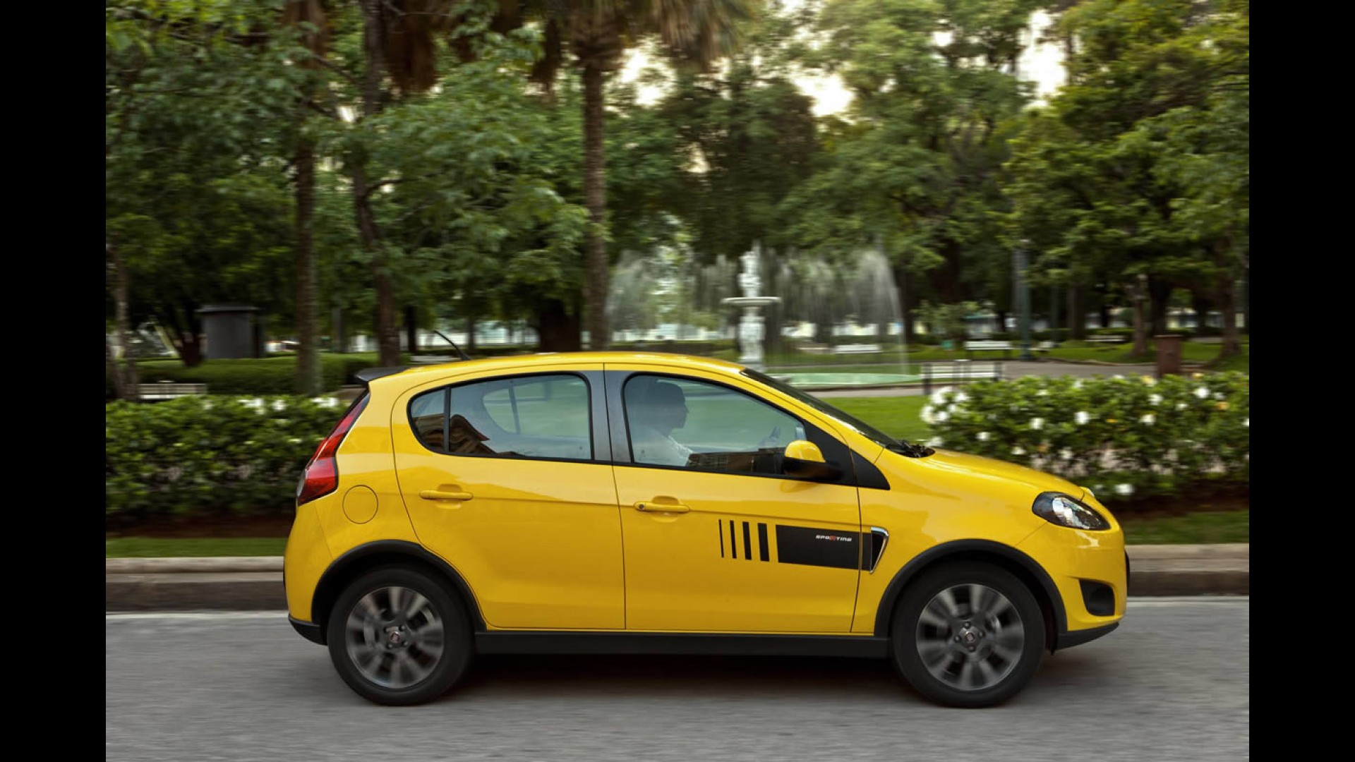 Novo Fiat Palio é lançado oficialmente no Brasil - Preços começam em R ...