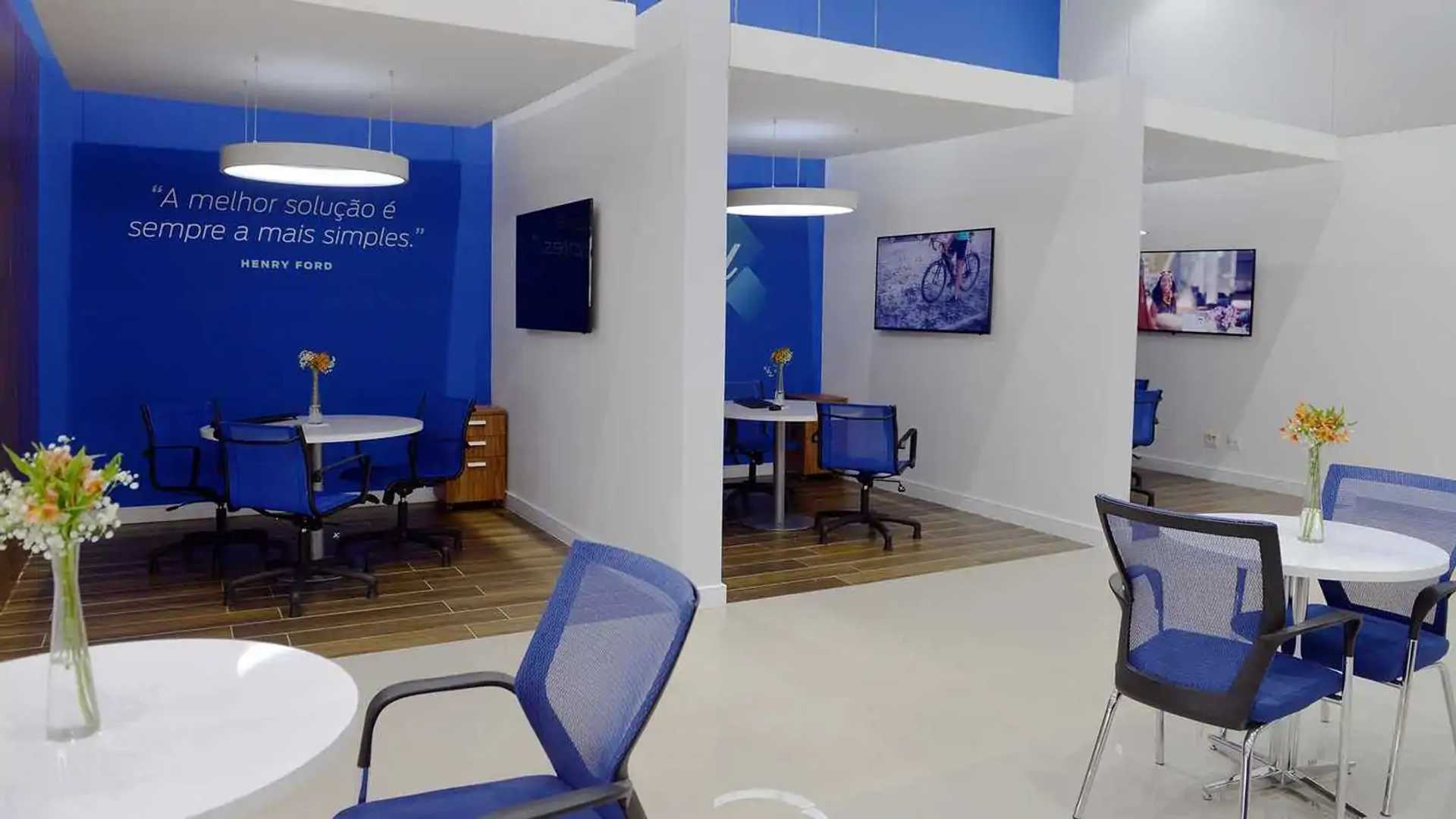 Ford inaugura 1ª concessionária no Brasil com novo padrão global