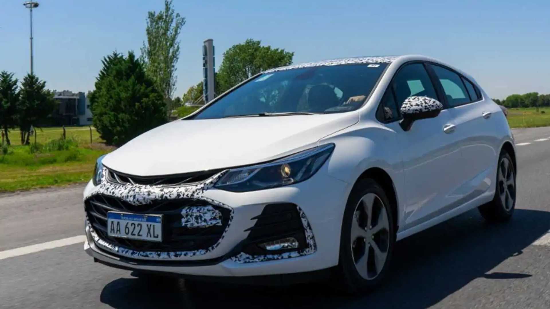 Chevrolet prueba el nuevo Cruze RS fabricado en Argentina