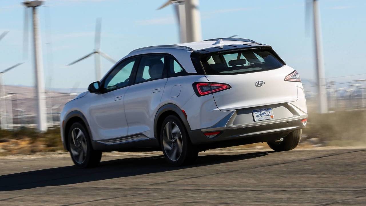 2019 Hyundai Nexo First Drive: Hydrogen Cars Are Real, And Really Good