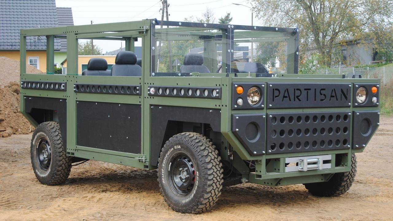 Partisan One Military SUV Puts Simplicity Above Looking Good