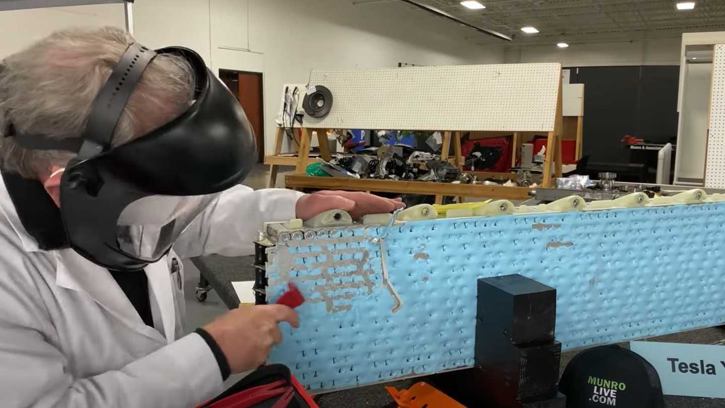 See Inside Of The Tesla Model 3's LFP Prismatic Battery Pack