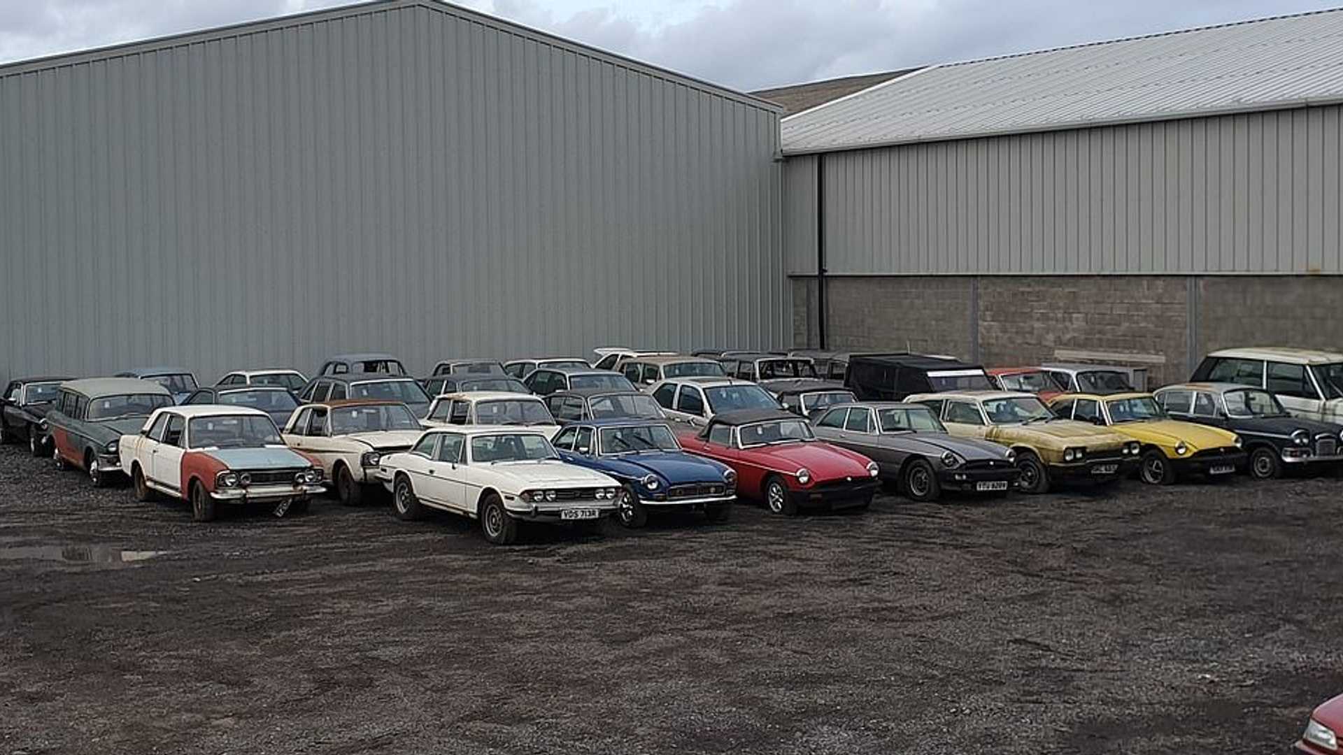 Massive Barn Find Collection Of 135 Vintage Vehicles Auctioned Off ...