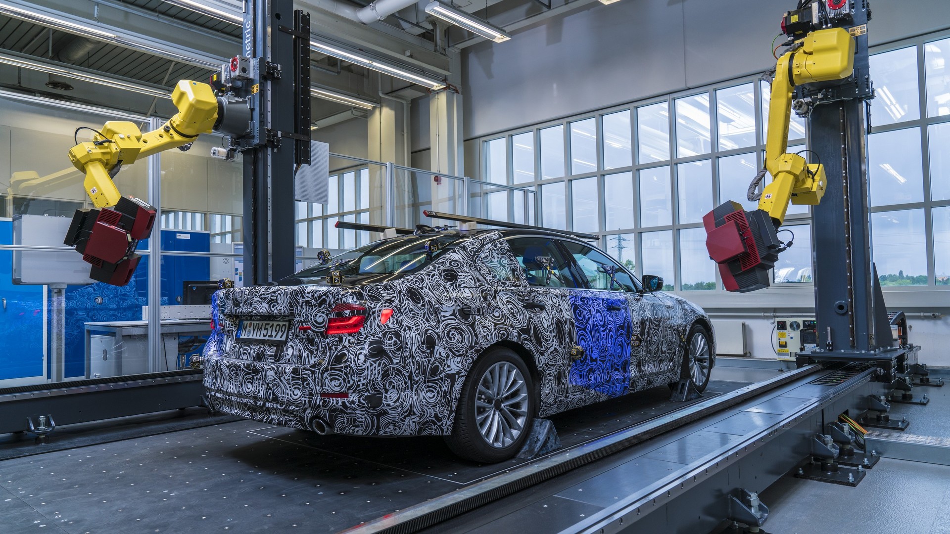 2017 BMW 5-Series prototype receives robot 3D mapping for quality