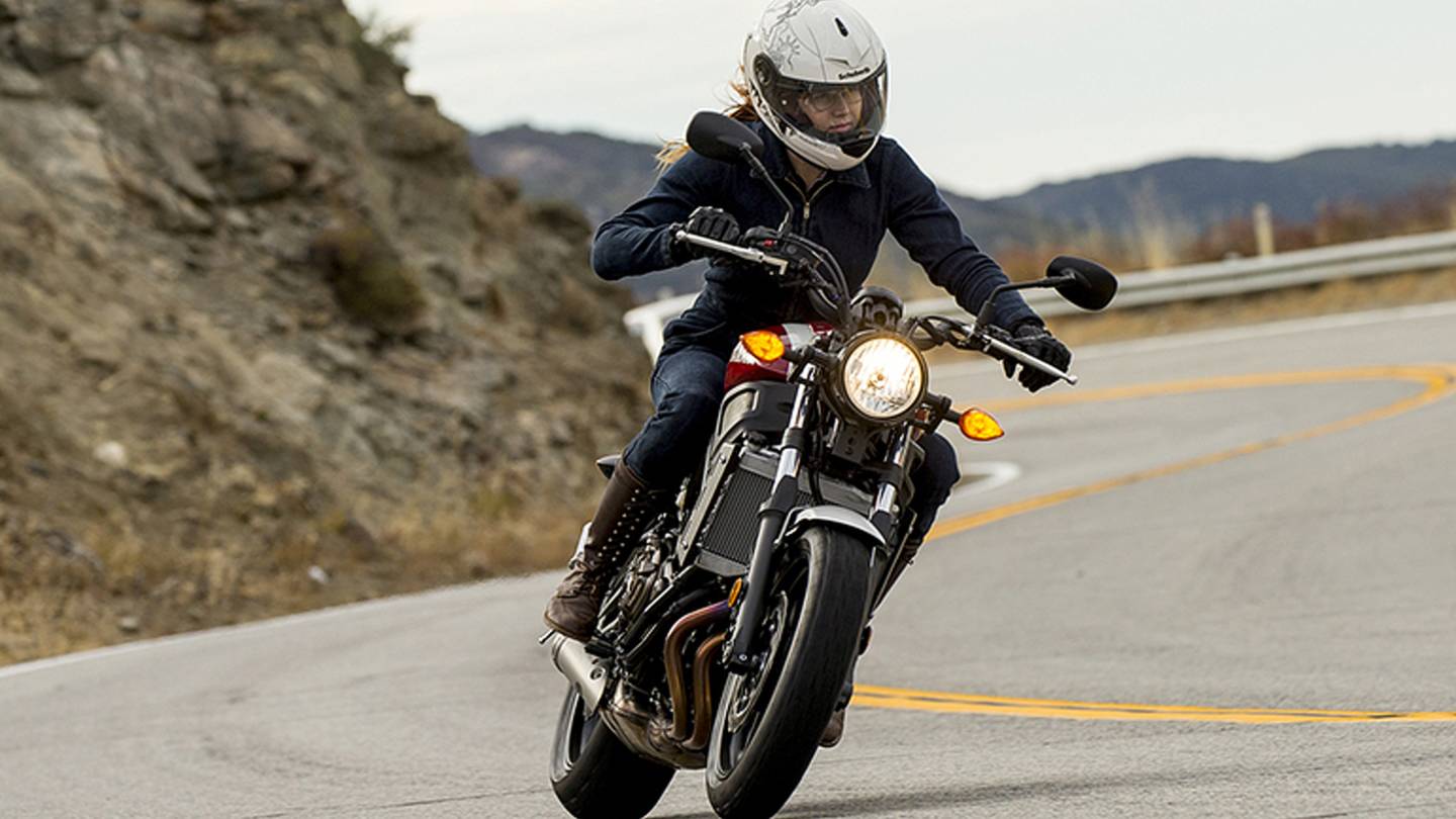 2018 Yamaha XSR700 – First Ride