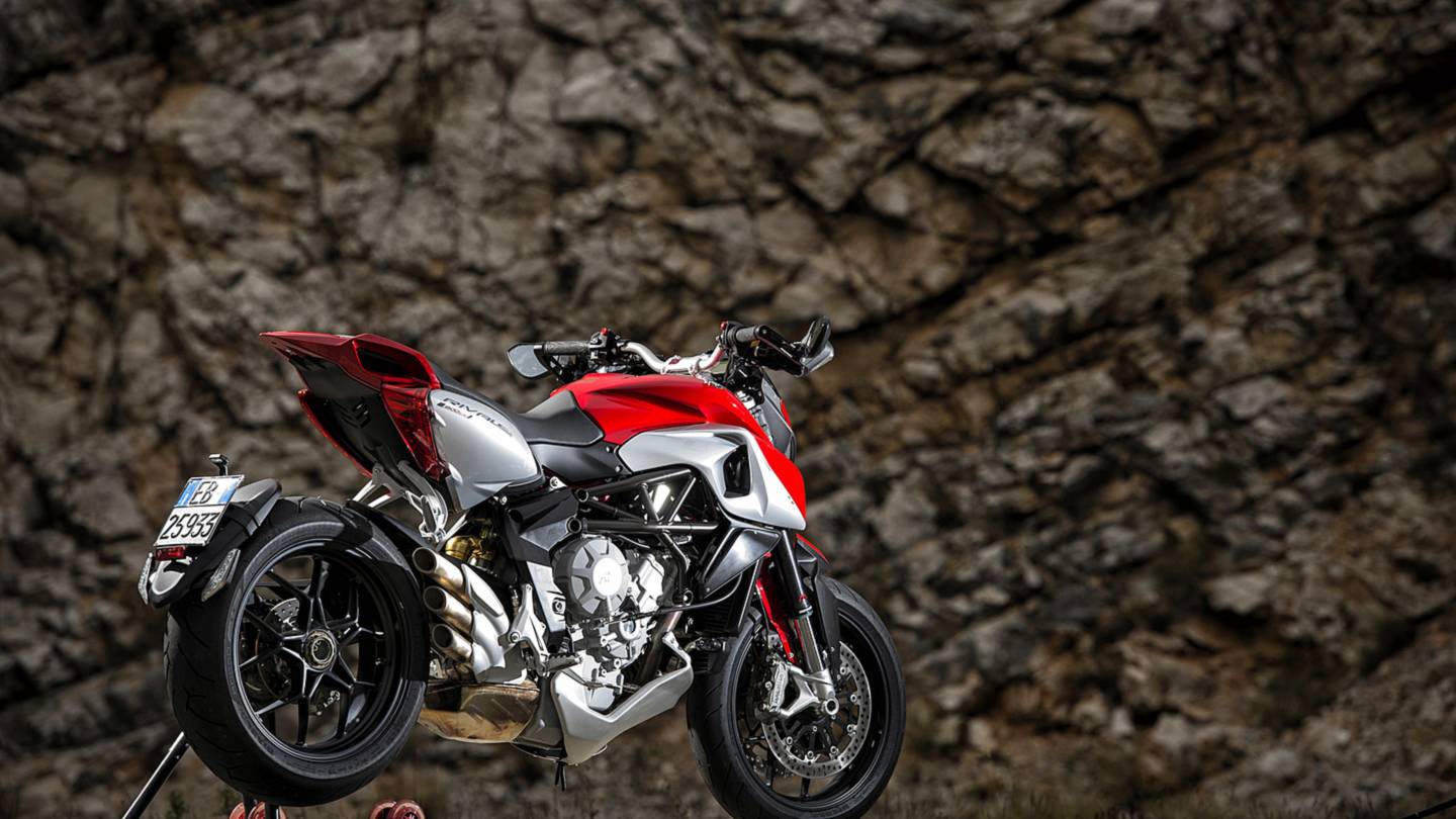 2014 MV Agusta Rivale 800 — First Photos and Specs
