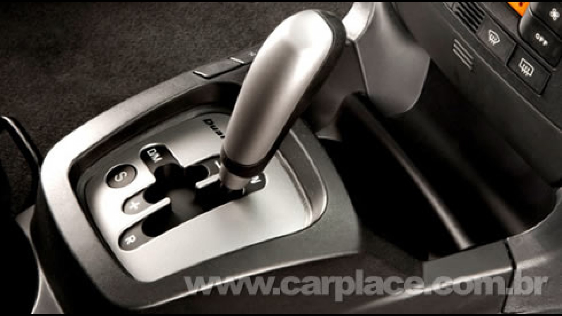 Novo Câmbio Automatizado Dualogic custa R$ 2.490 no Novo Fiat Stilo 2008