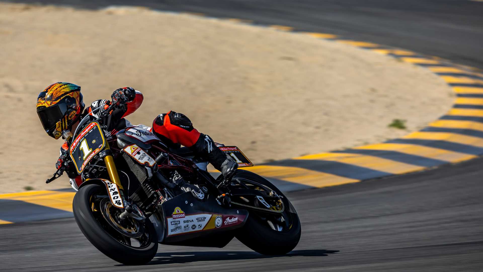 Riding Indian’s Championship-Winning Super Hooligan FTR