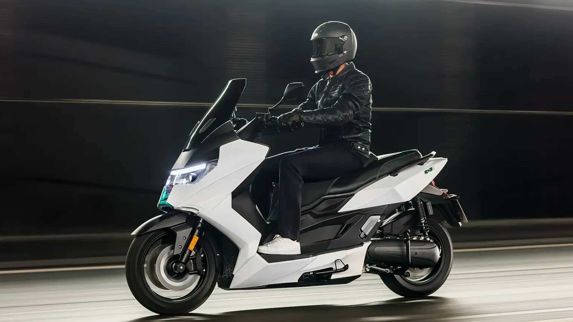 Nerva EXE II: un scooter eléctrico español con mucho sentido