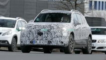 Mercedes GLB: Neue Erlkönig-Bilder des EQB-Nachfolgers