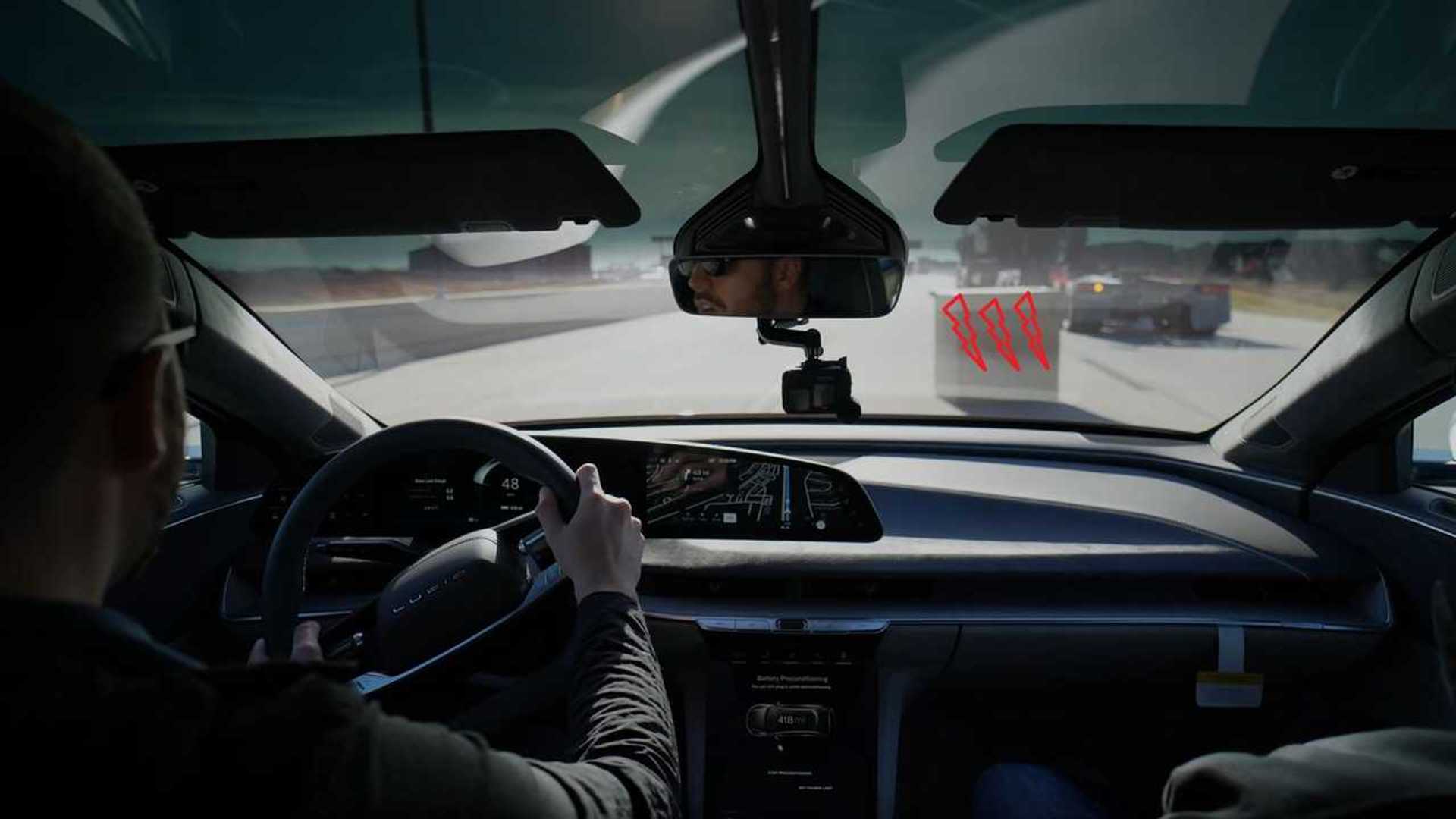 Watch Production Lucid Air Highway/City Drive Video