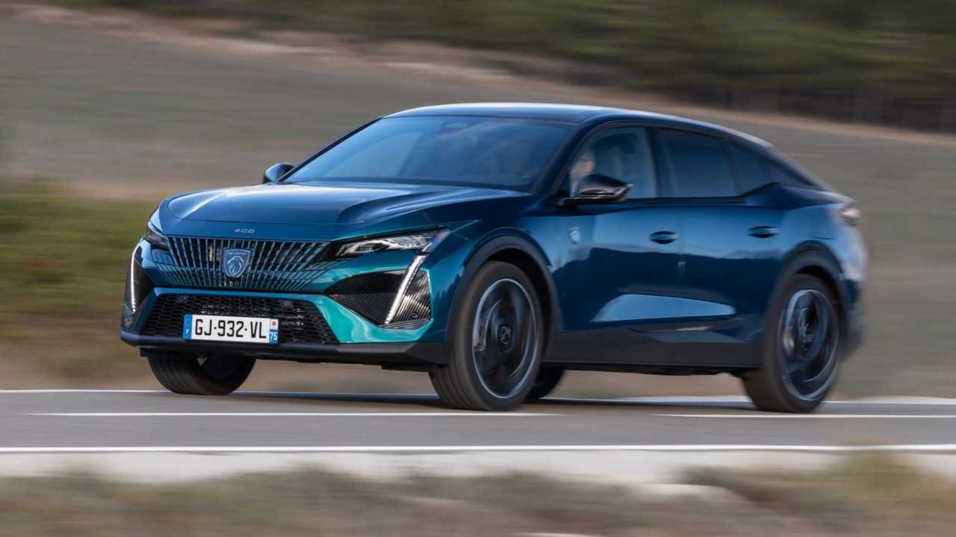 Essai Peugeot 408 hybride rechargeable 225 chevaux